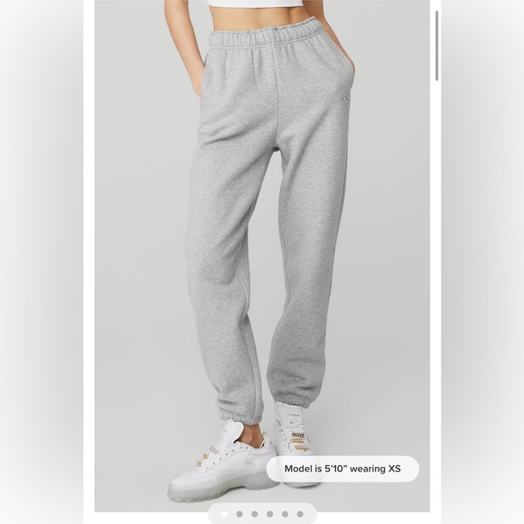 ALO Yoga | Pants & Jumpsuits | Alo Yoga Accolade Sweatpant | Poshmark